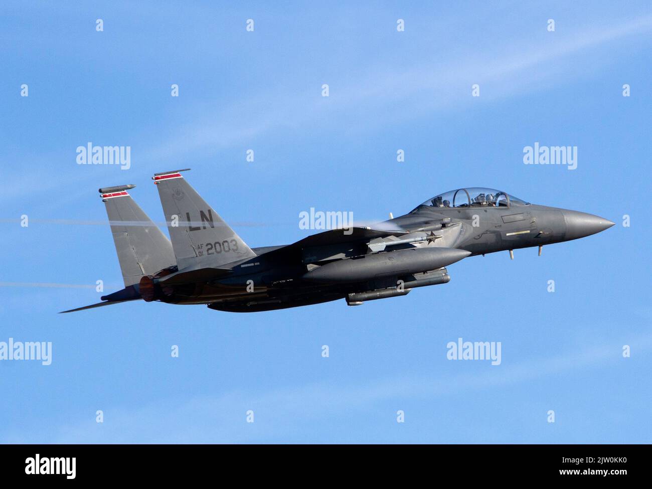 F-15E Strike Eagle AF 01-2003 taking off, Runway 07 RAF Lakenheath ...