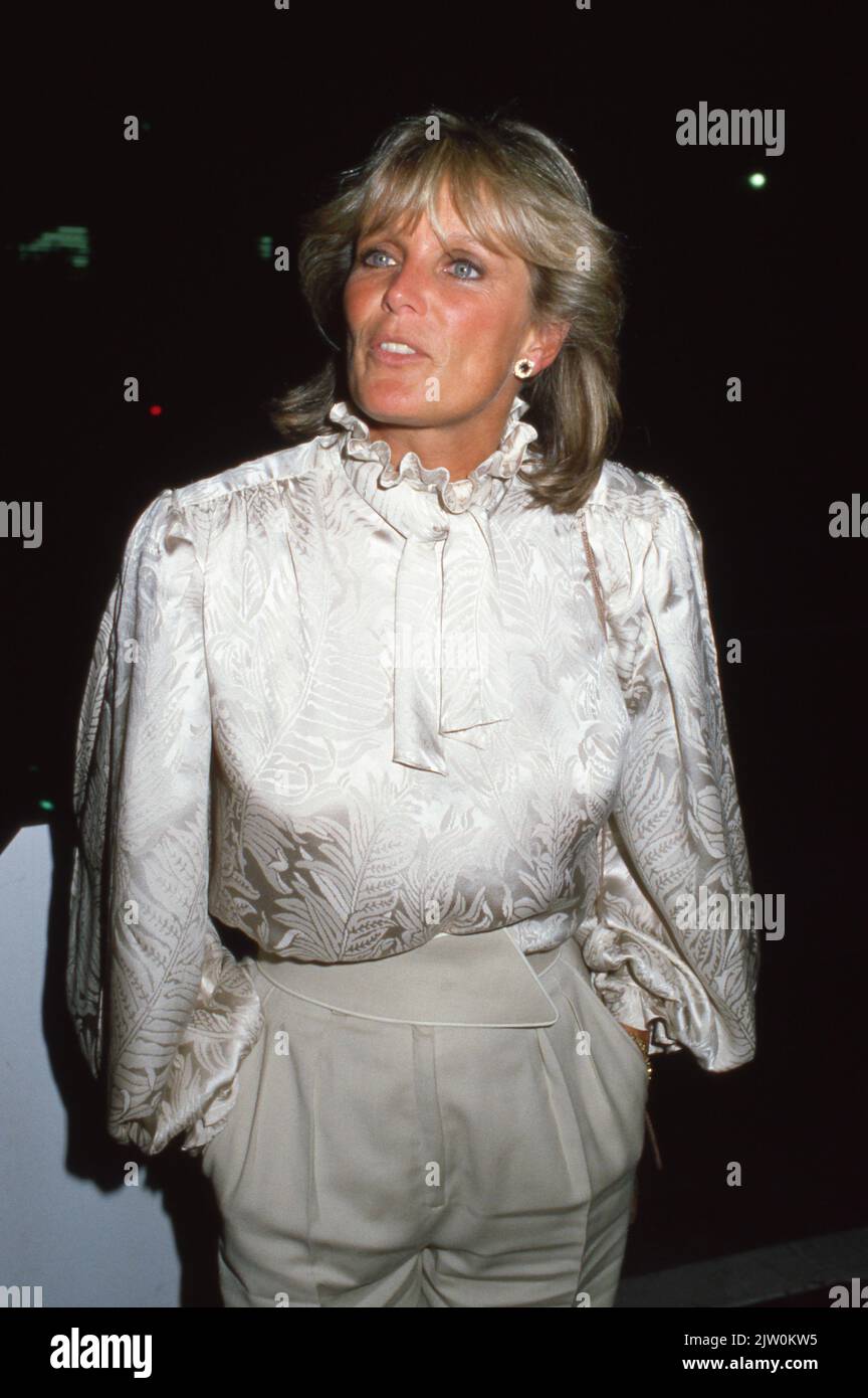Linda Evans Circa 1980's Credit: Ralph Dominguez/MediaPunch Stock Photo ...