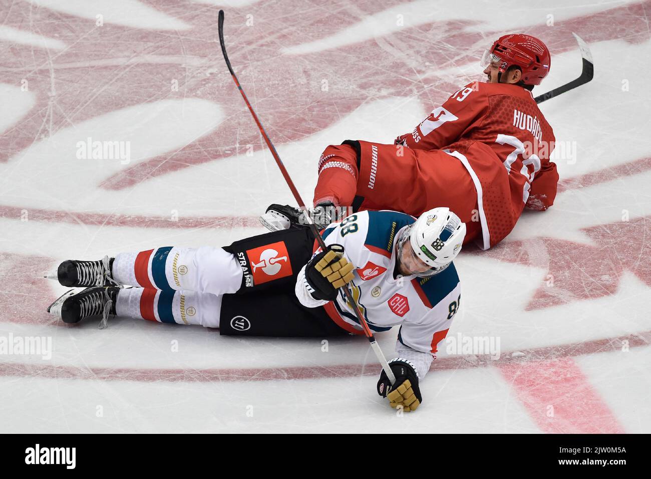 Trinec, Czech Republic. 02nd Sep, 2022. L-R Darik Angeli (Belfast) and ...