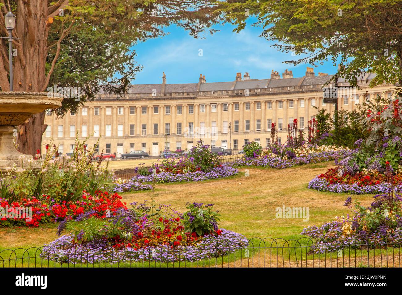The Royal Crescent in the English town of Bath a sweeping crescent of ...