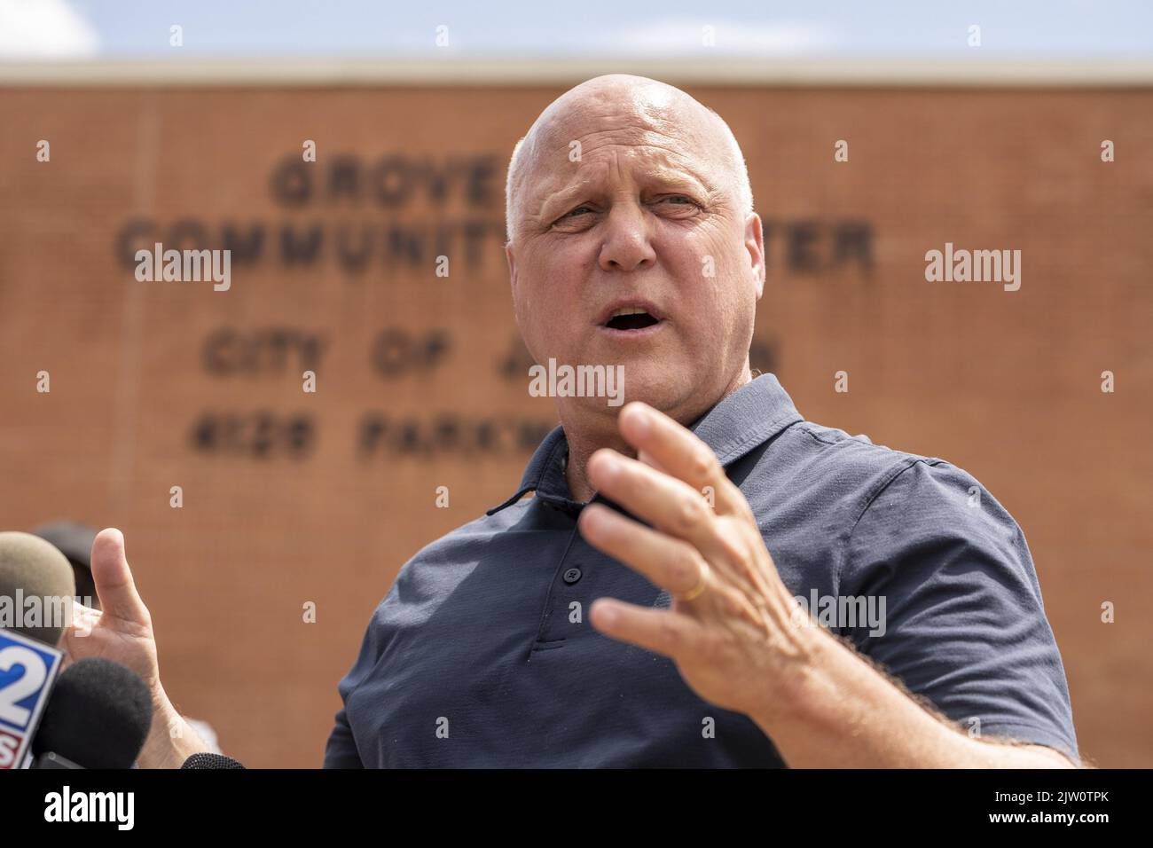 Jackson, USA. 02nd Sep, 2022. Mitch Landrieu, Senior Advisor to ...