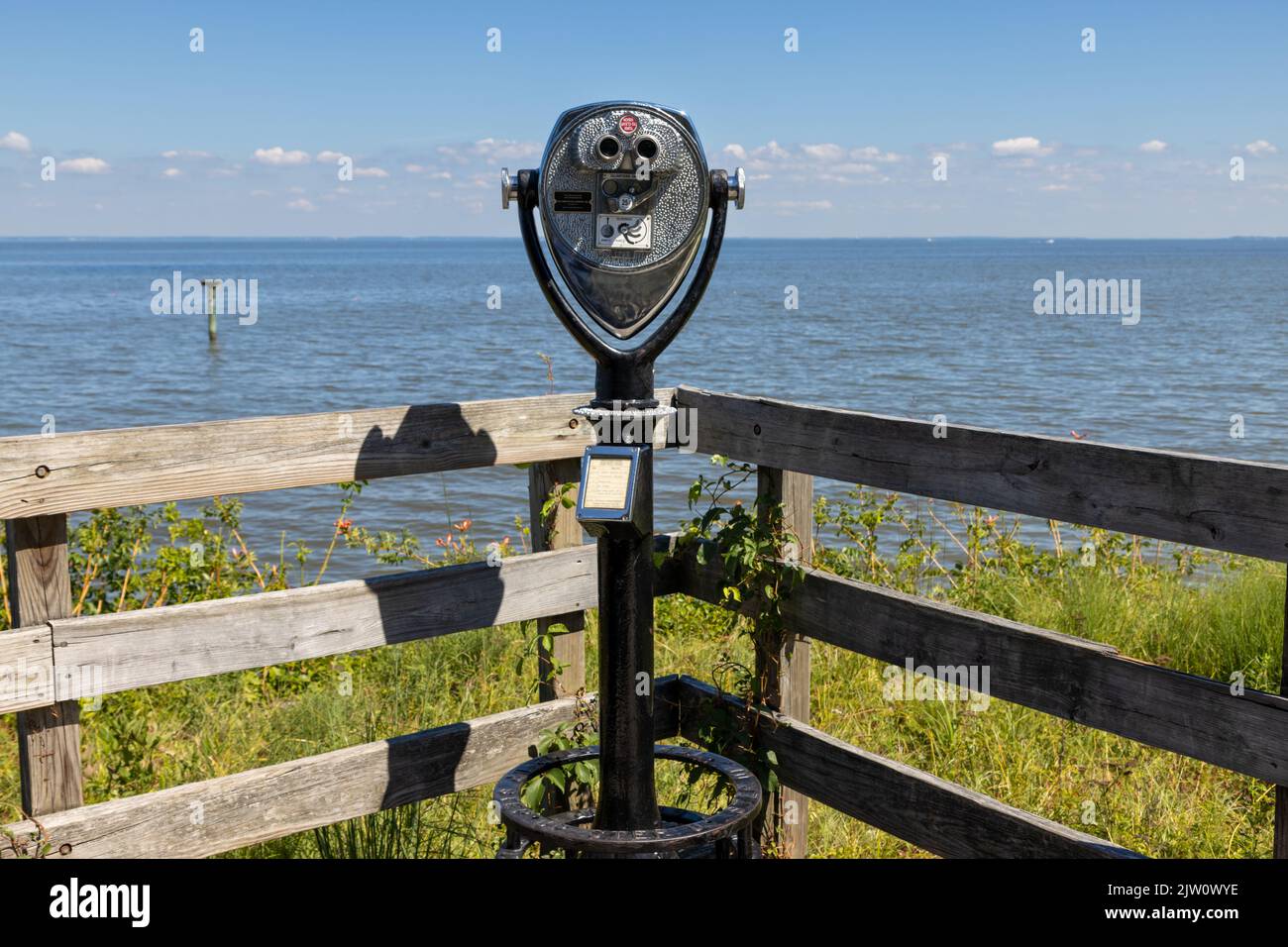 Overlook viewer hi-res stock photography and images - Alamy