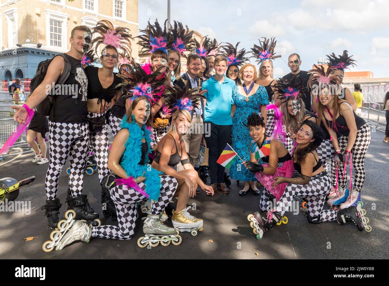 Notting Oil Carnival returns to London in 2022 the first time after a ...