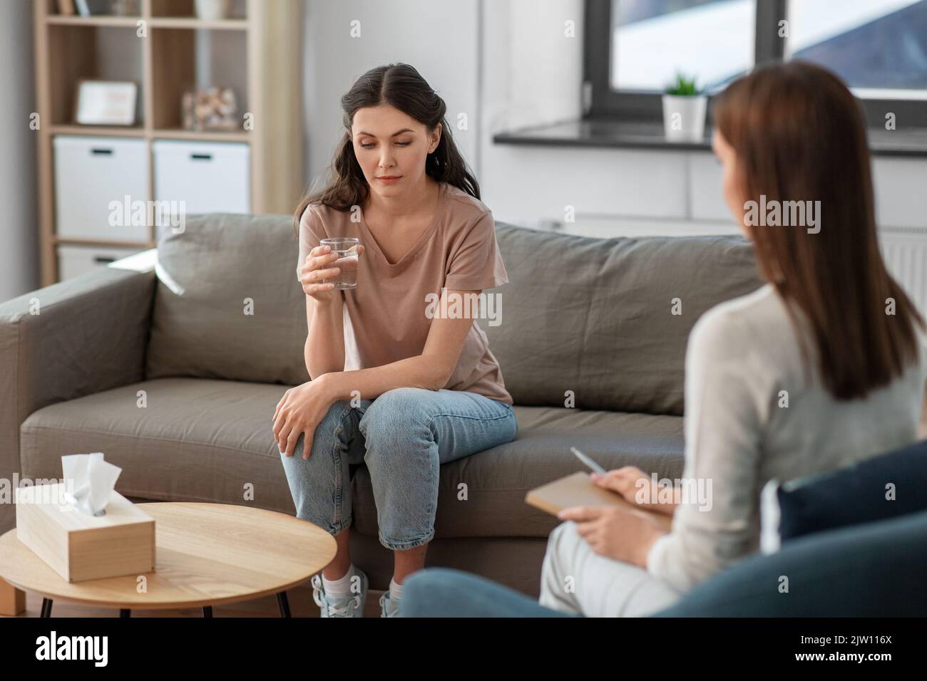 woman and psychologist at psychotherapy session Stock Photo - Alamy