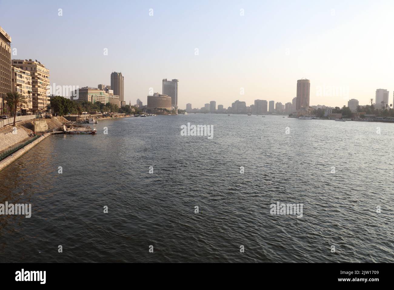 The Nile promenade from Qasr El Nil bridge Stock Photo - Alamy