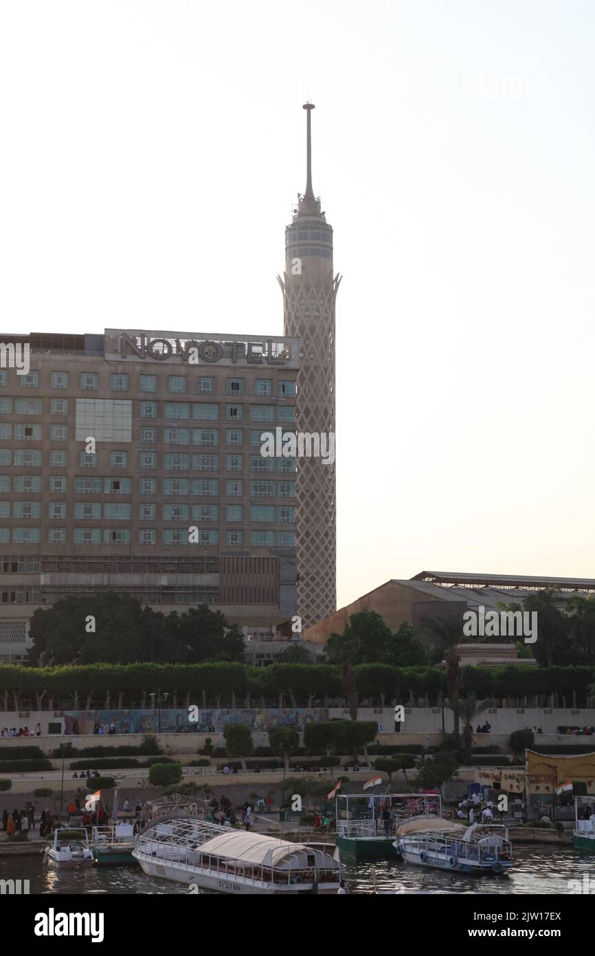 The Nile promenade from Qasr El Nil bridge Stock Photo - Alamy