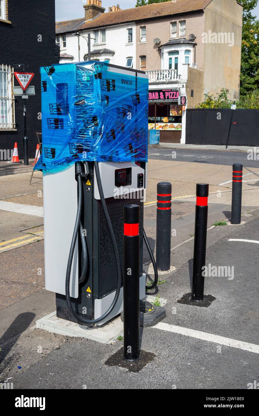 Evbox charging point hi-res stock photography and images - Alamy