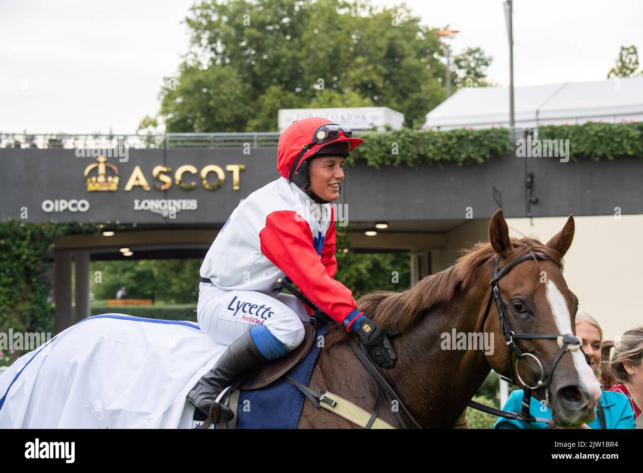 Ascot, Berkshire, UK. 2nd September, 2022. Horse Sound of Iona ridden ...