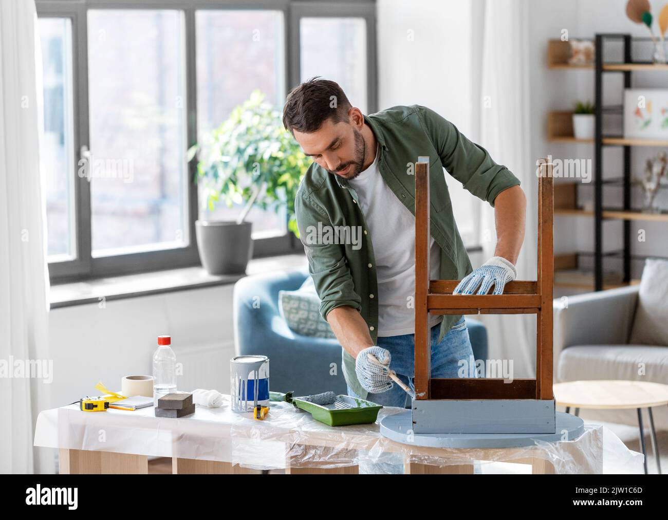 Craftsman adult painting paint hi-res stock photography and images - Alamy