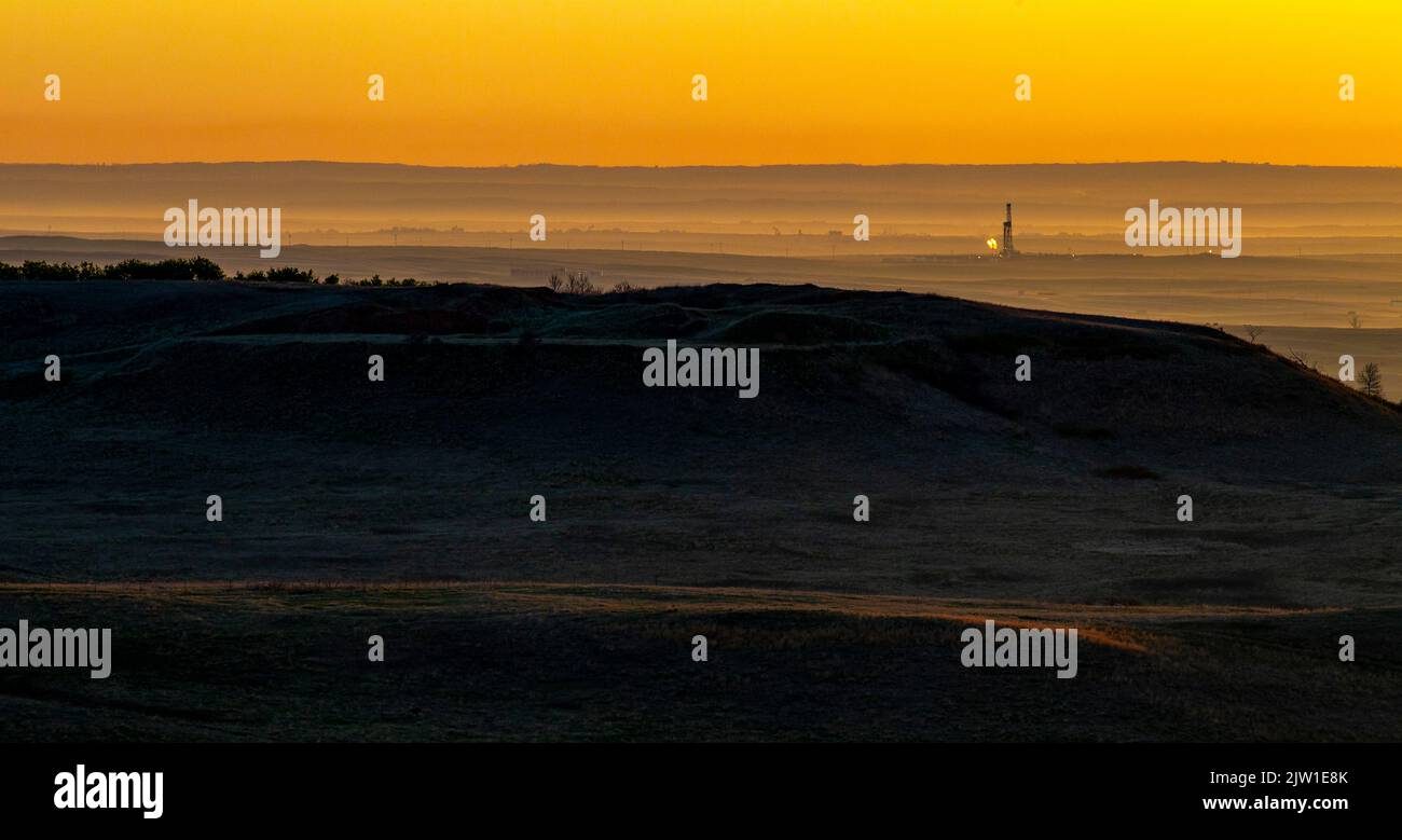 Drilling activity in the Keene, ND area Stock Photo - Alamy