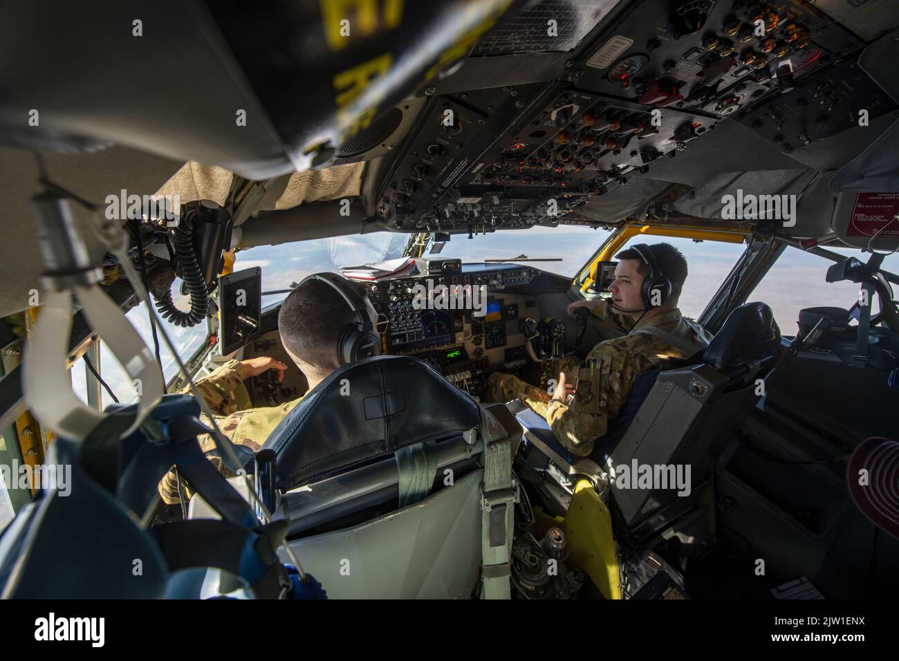 U.S. Air Force Capt. Casey Felz and Capt. Zack Watson, 384th Air ...