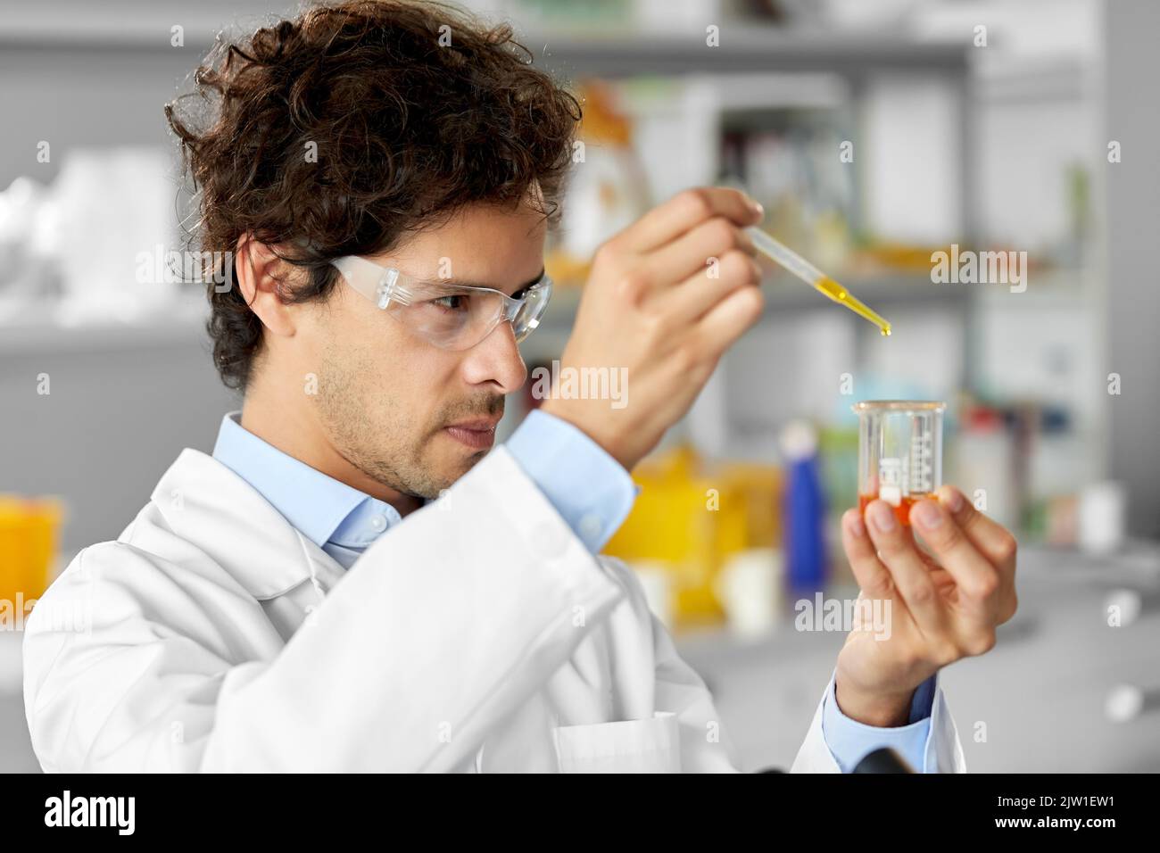 Male scientist in chemical hi-res stock photography and images - Alamy