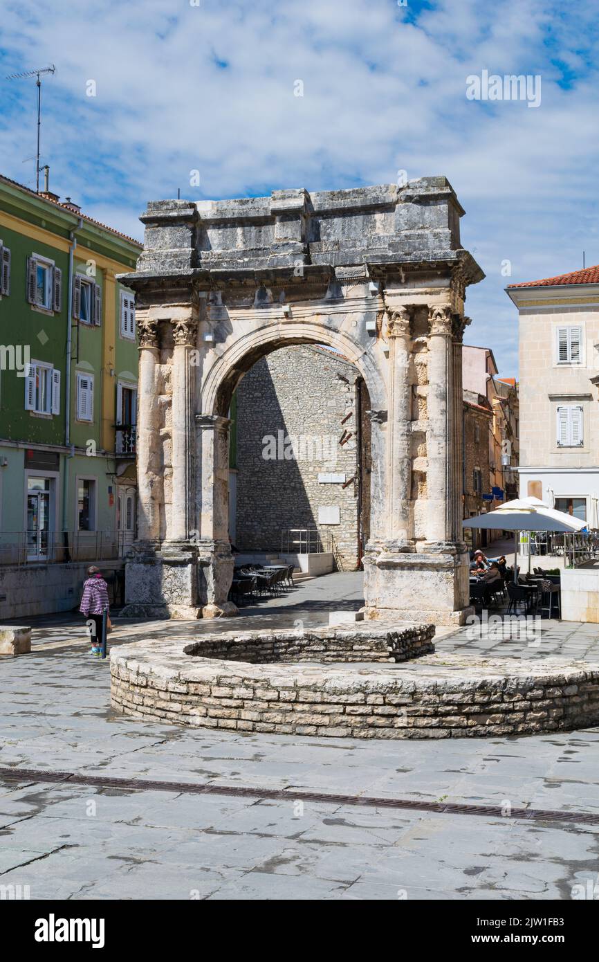 Archway serves hi-res stock photography and images - Alamy