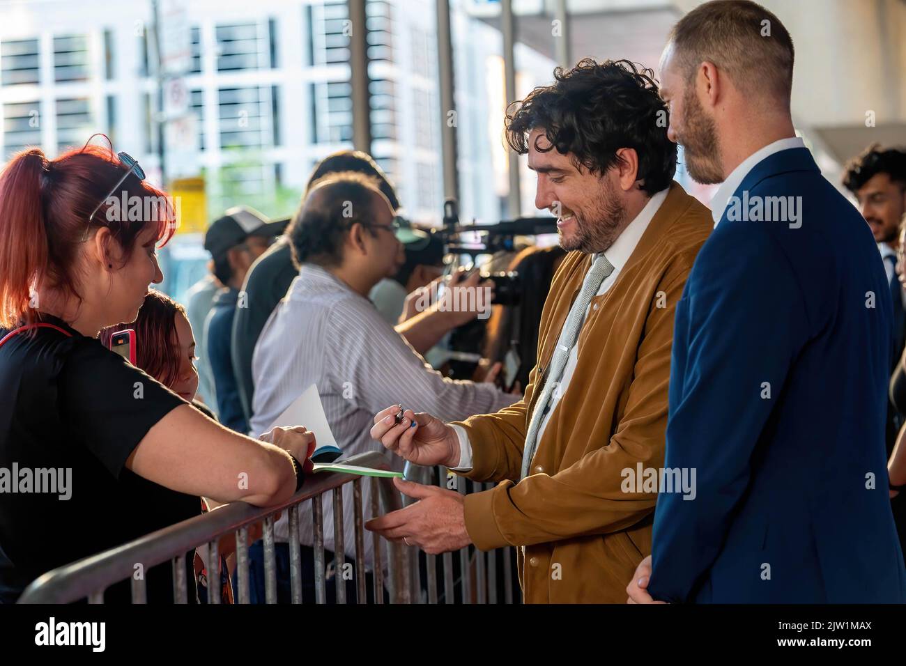 Chris Smith and Jack De Sena greet their fans at the 2022 Buffer ...