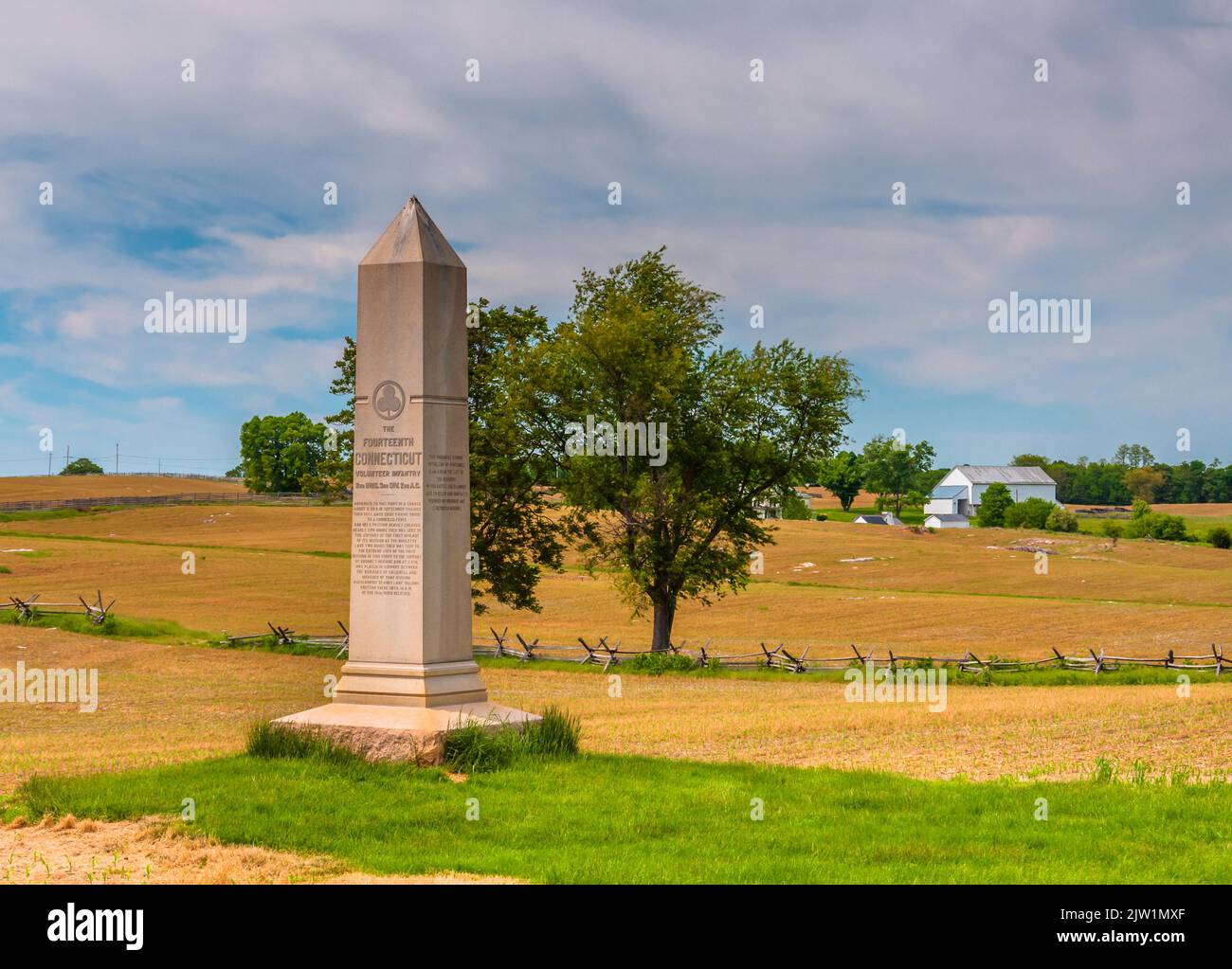 The fourteenth connecticut monument hi-res stock photography and images ...