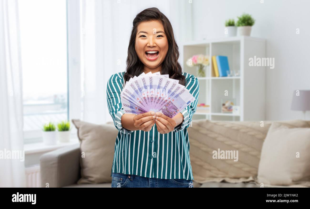 Thousands euro hi-res stock photography and images - Alamy