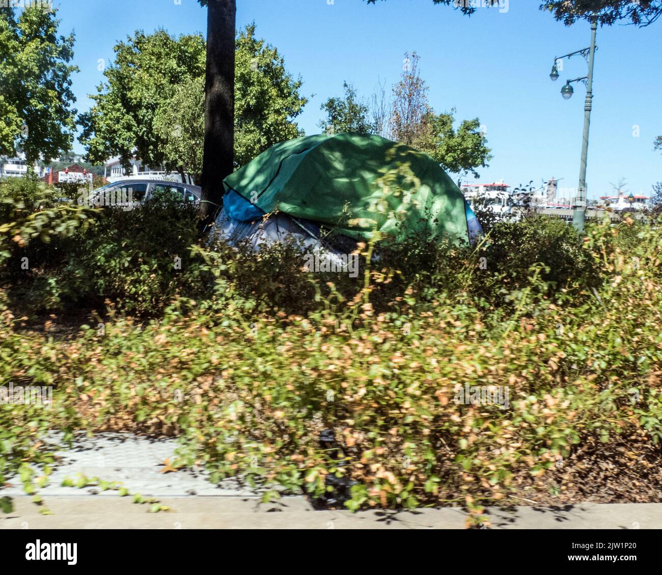 New York, NY, USA. 2nd Sep, 2022. A homeless person inside a tent along ...