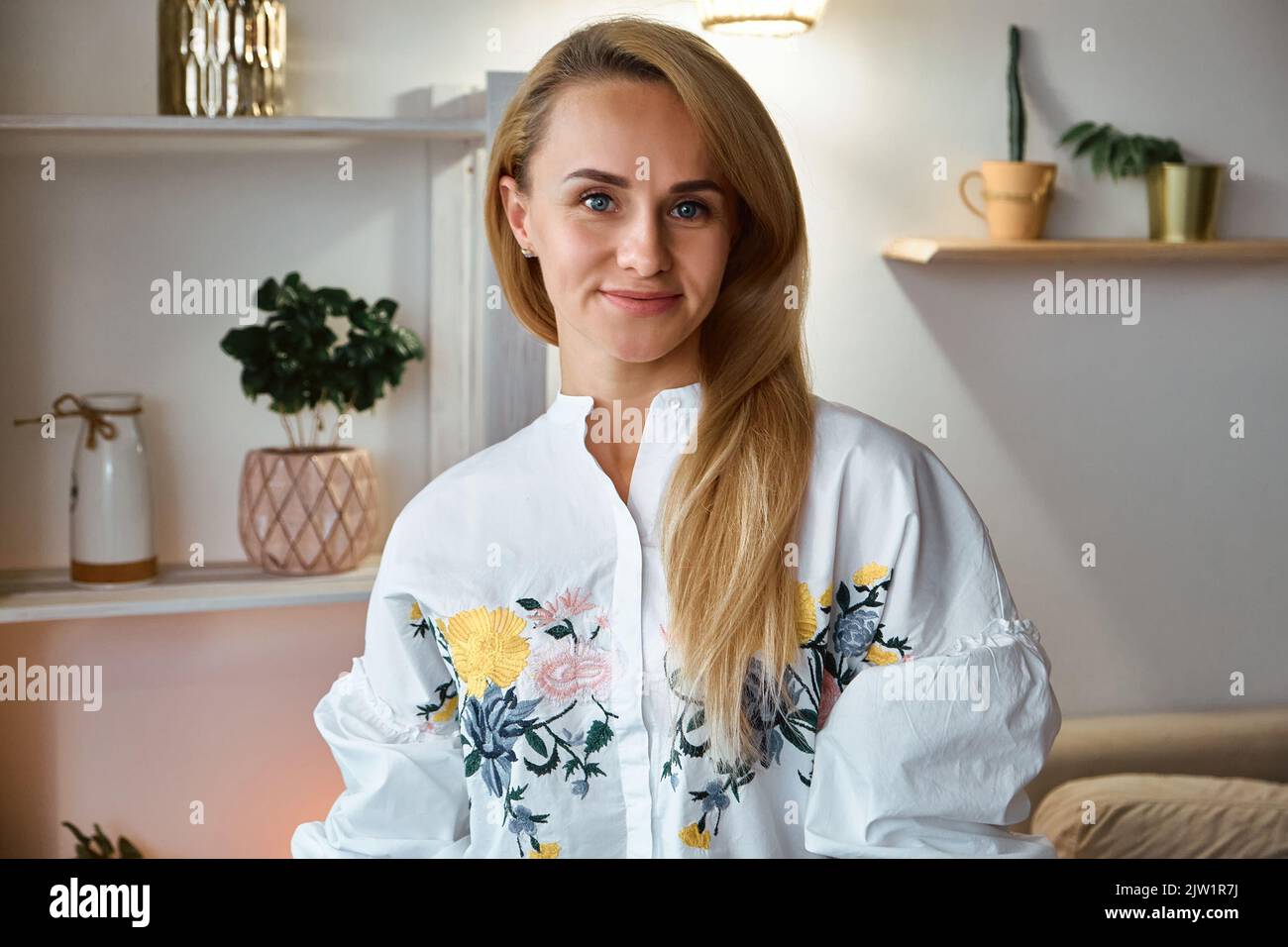 Portrait beautiful female home hi-res stock photography and images - Alamy