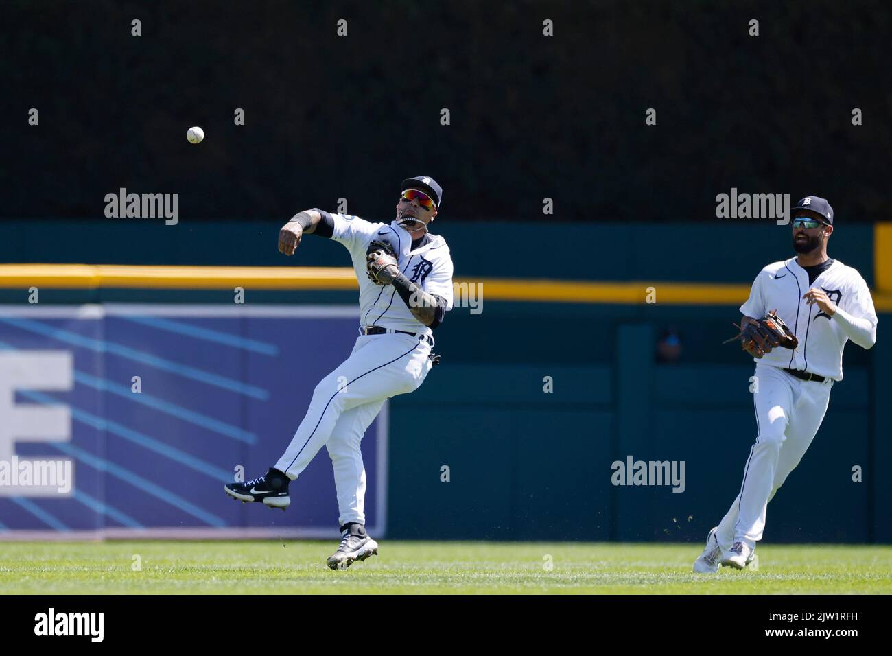 DETROIT, MI - SEPTEMBER 1: Detroit Tigers shortstop Javier Baez (28 ...