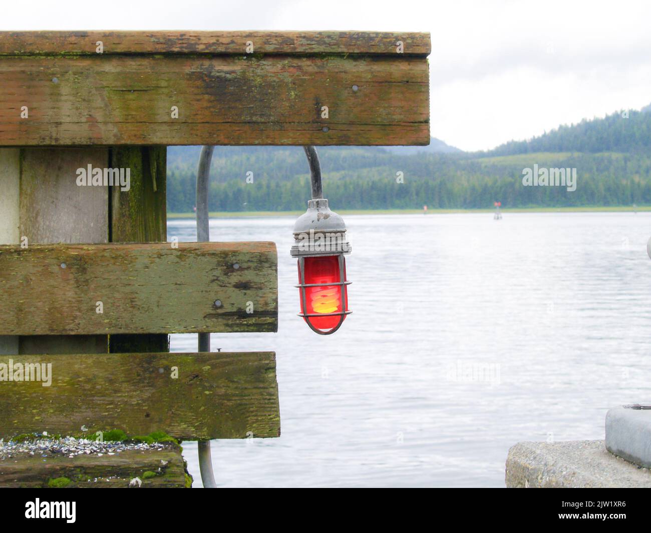 Red navigation light hi-res stock photography and images - Alamy