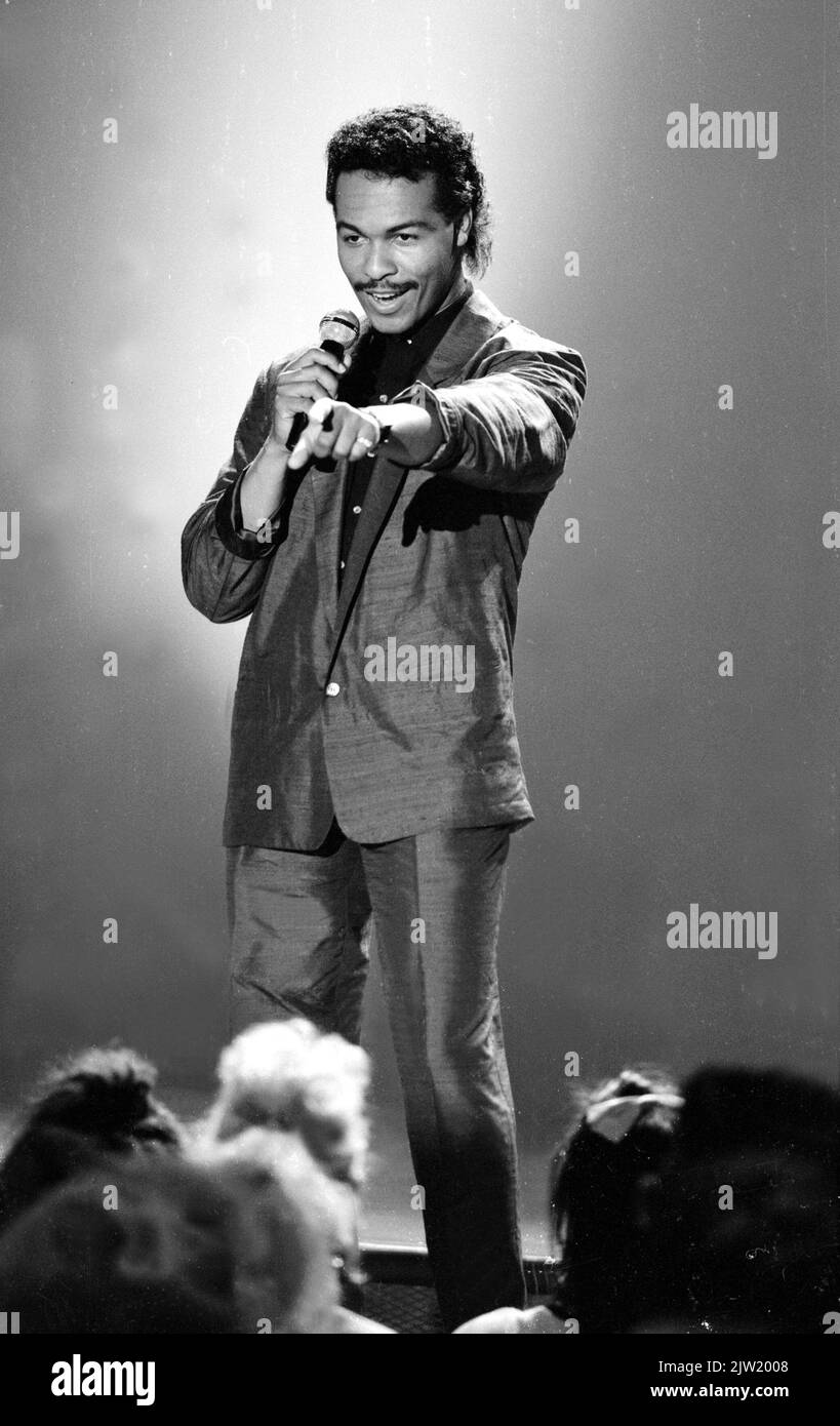 American bandstand tv show hi-res stock photography and images - Alamy