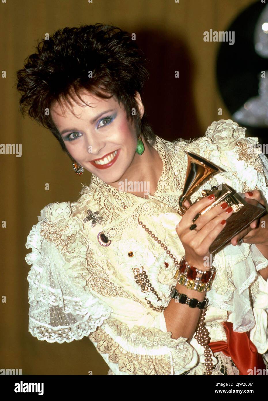Sheena Easton at the Grammys 1985 Credit: Ron Wolfson / MediaPunch ...