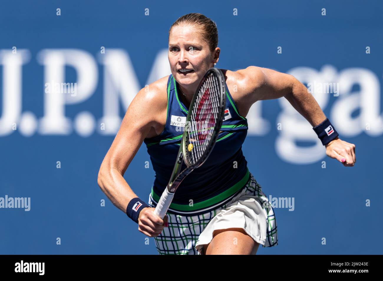 New York, NY - September 2, 2022: Shelby Rogers of USA return ball ...