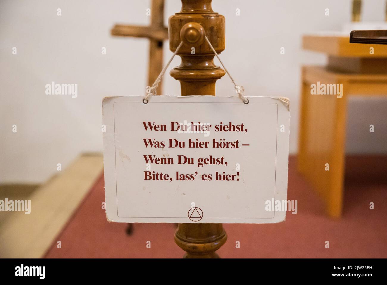 Alcoholics anonymous meeting sign hi-res stock photography and images ...