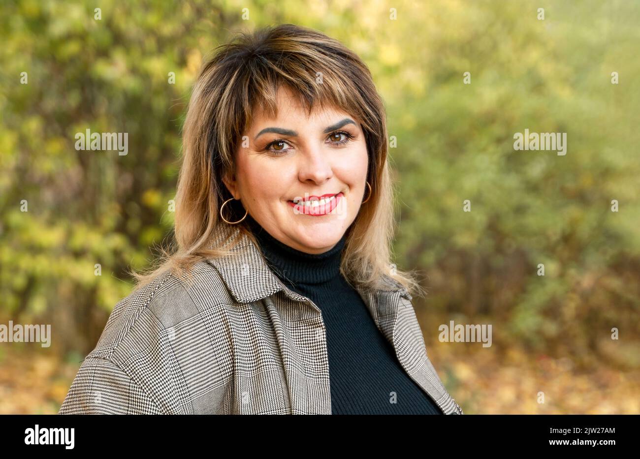 Happy mature woman. Female portrait. Ordinary people Stock Photo - Alamy Happy mature woman. Female portrait. Ordinary people Stock Photo - Alamy