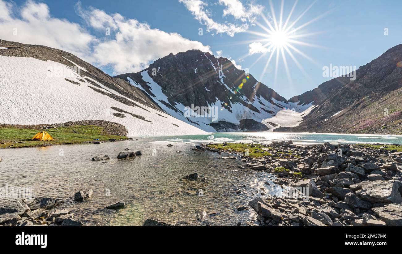 Stunning alpine lake views in northern Canada during summertime ...