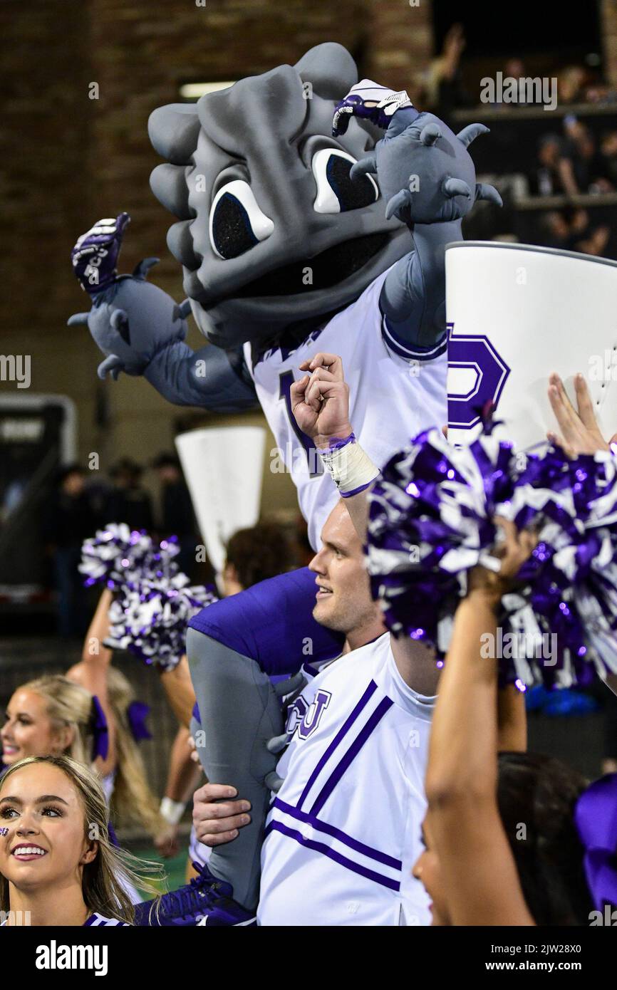 Boulder, CO, USA. 02nd Sep, 2022. The TCU Horned Frog mascot is boosted ...