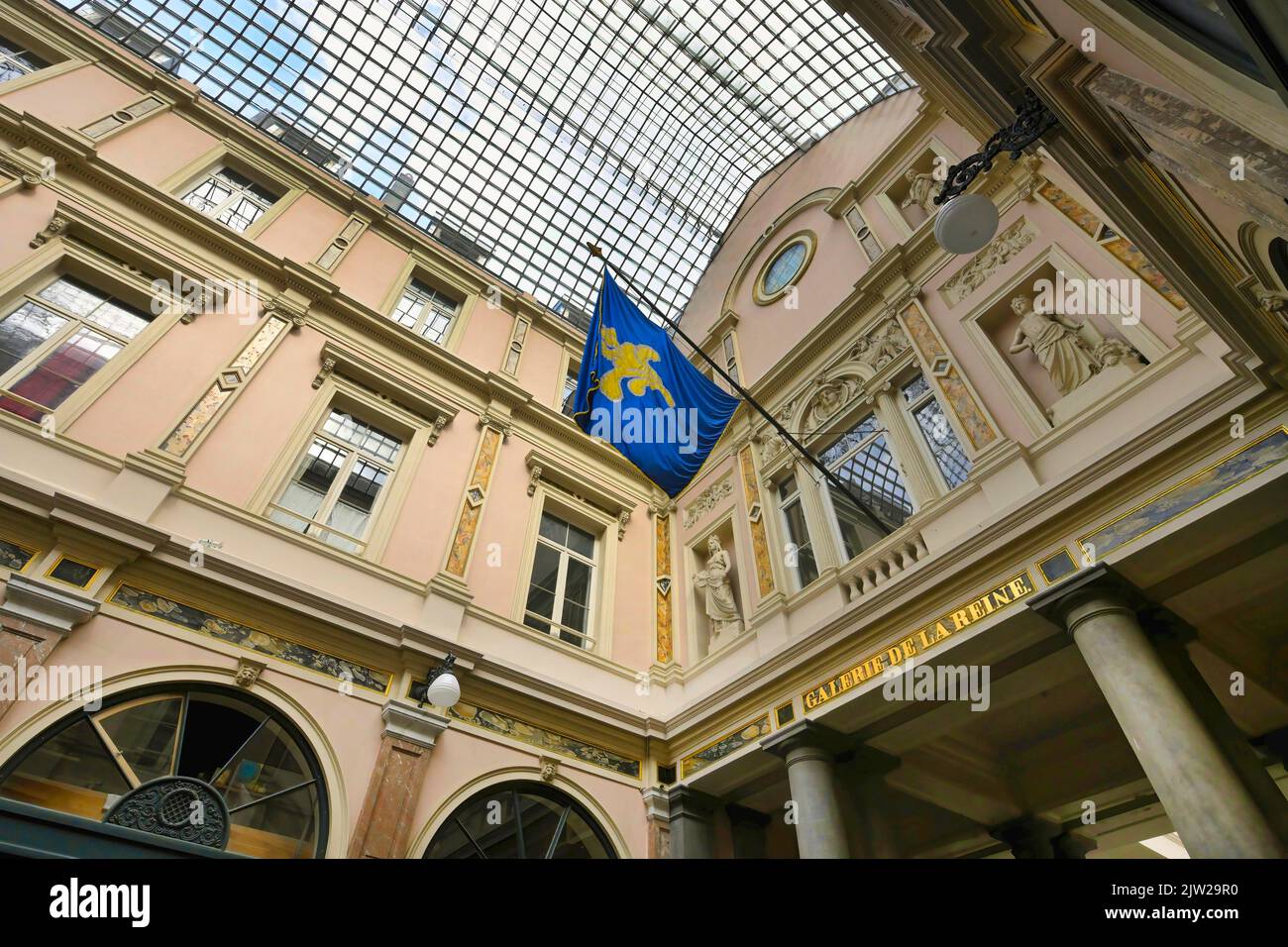 Royal Saint-Hubert Galleries, Queen's Gallery, Ilot Sacre, Brussels ...