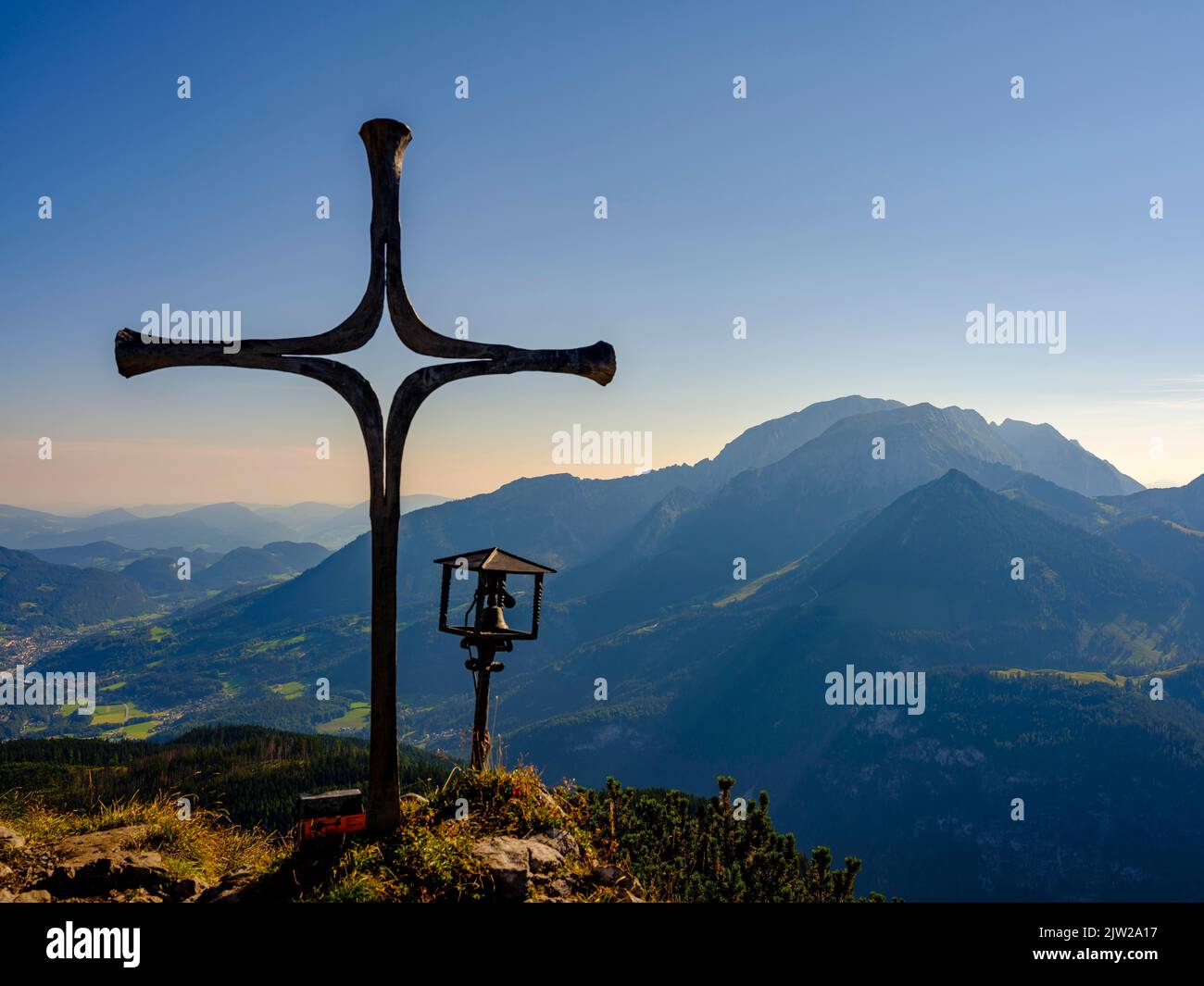 Summit cross of the Mooslahner, also Mooslahnerkopf, Berchtesgaden Alps ...
