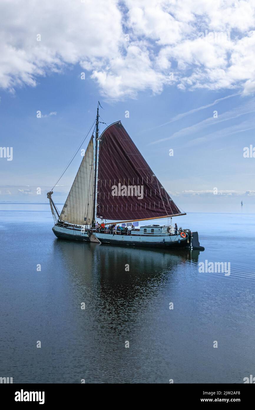 Historic sailing ship with red sails, Ijsselmeer, Netherlands Stock ...