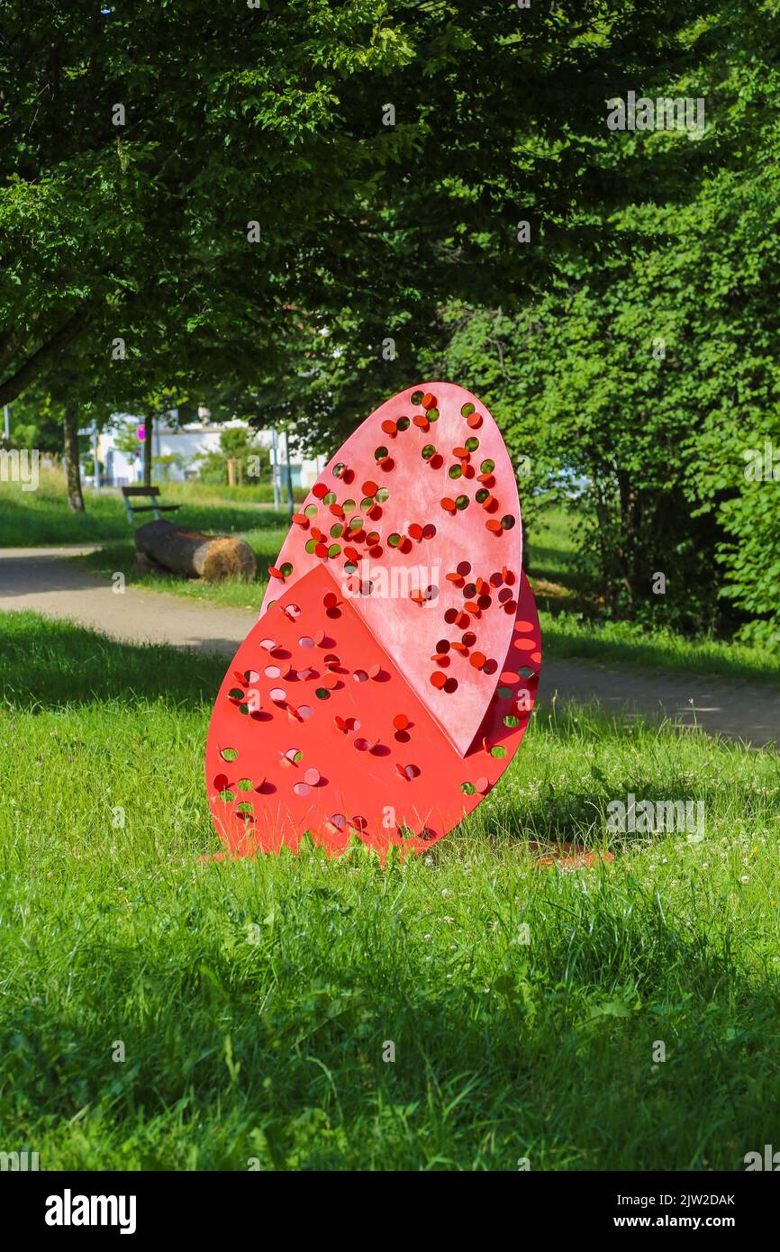 Sculpture Discover Time, sculpture by the artist Susanne Immer made of ...