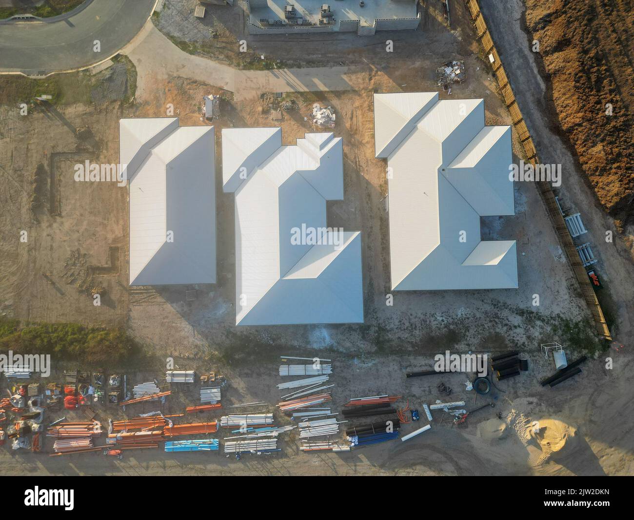 Construction equipment outdoor aerial hi-res stock photography and ...