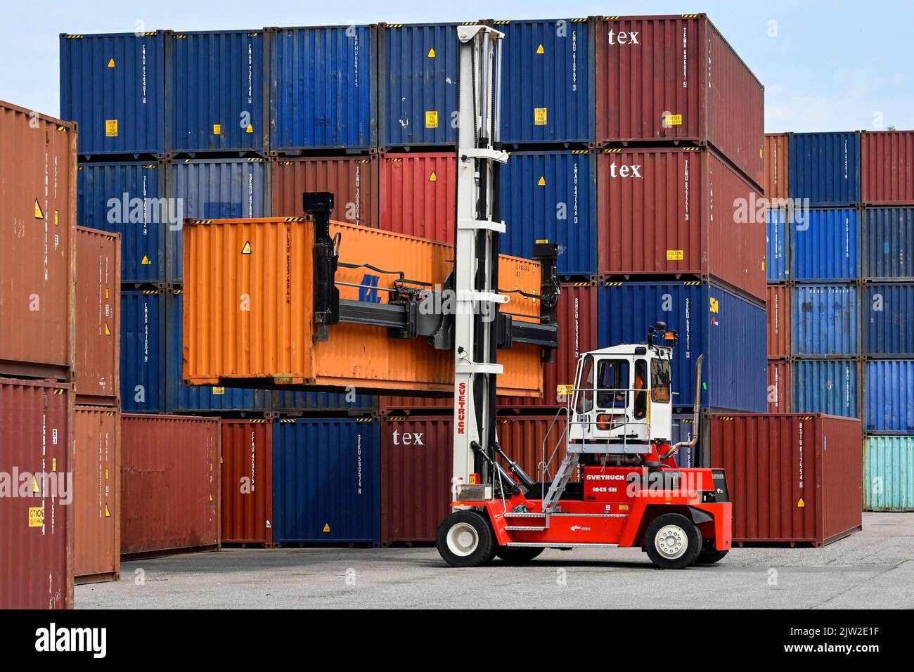 Container depot hi-res stock photography and images - Alamy