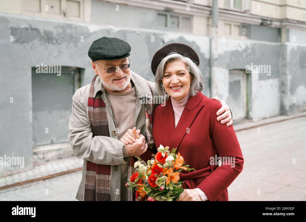 Elderly senior love couple. Old retired man woman together on romantic ...