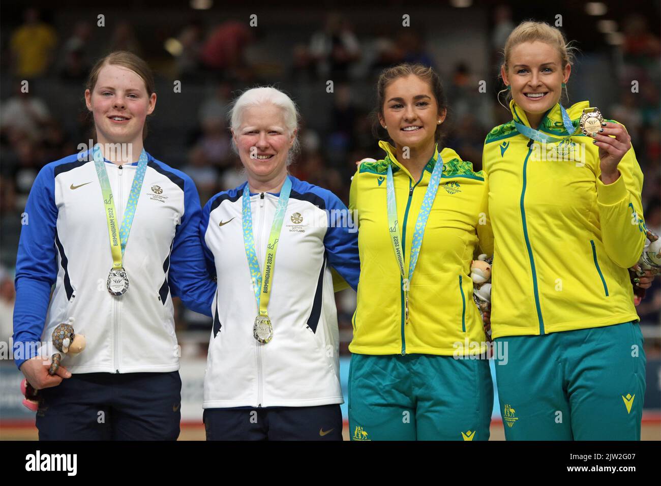 (L to R) Aileen McGLYNN of Scotland along with her pilot Ellie Stone ...