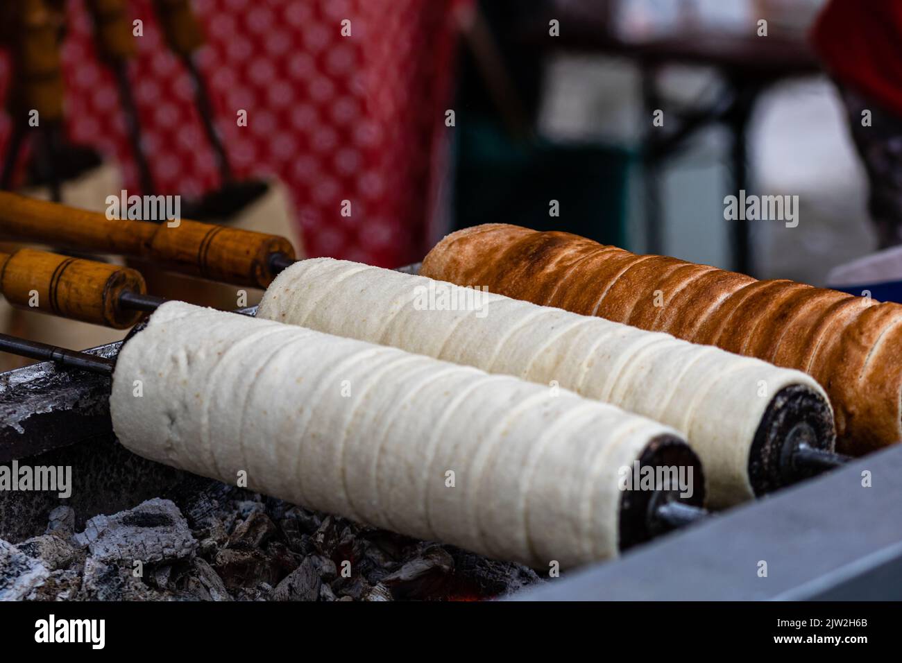 Kurtos Kolacs (Kürtőskalács). Traditional Hungarian cake, baked with ...