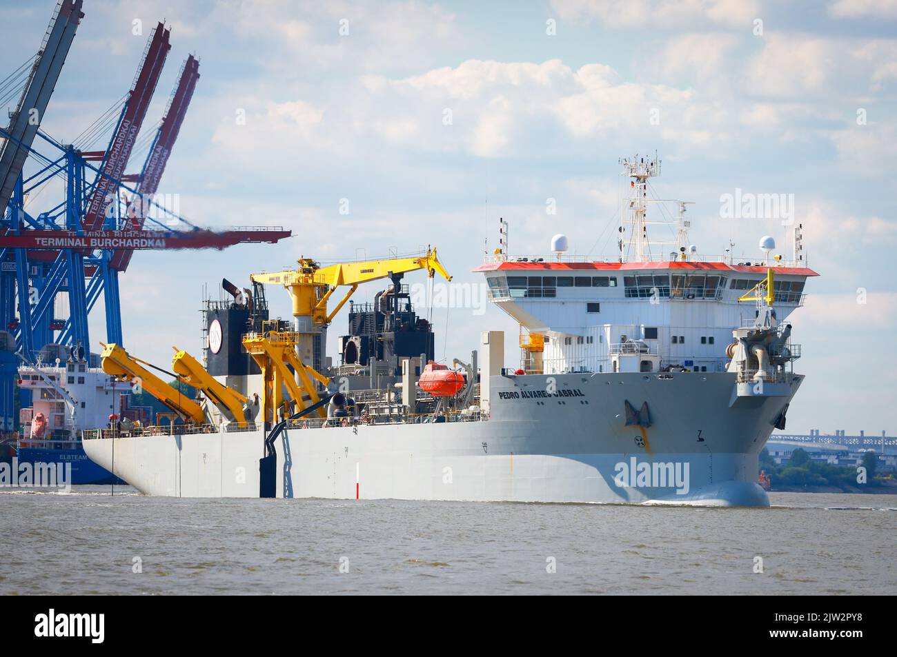 Hamburg, Germany. 01st Sep, 2022. The workboat and dredger "Pedro Alvares Cabral" lies in the ...
