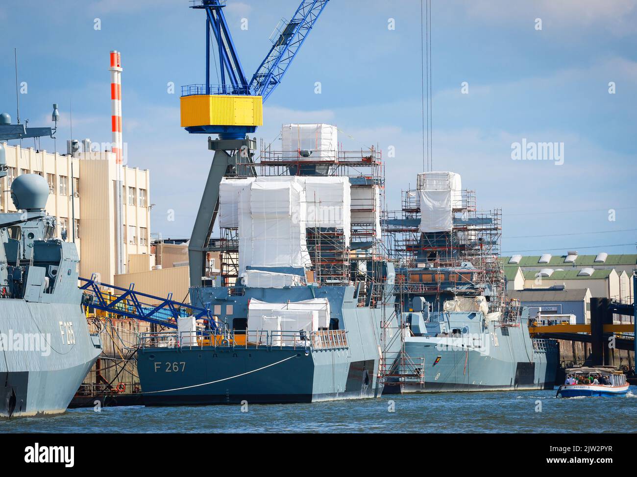 Hamburg, Germany. 01st Sep, 2022. Various ships of the German Navy are ...