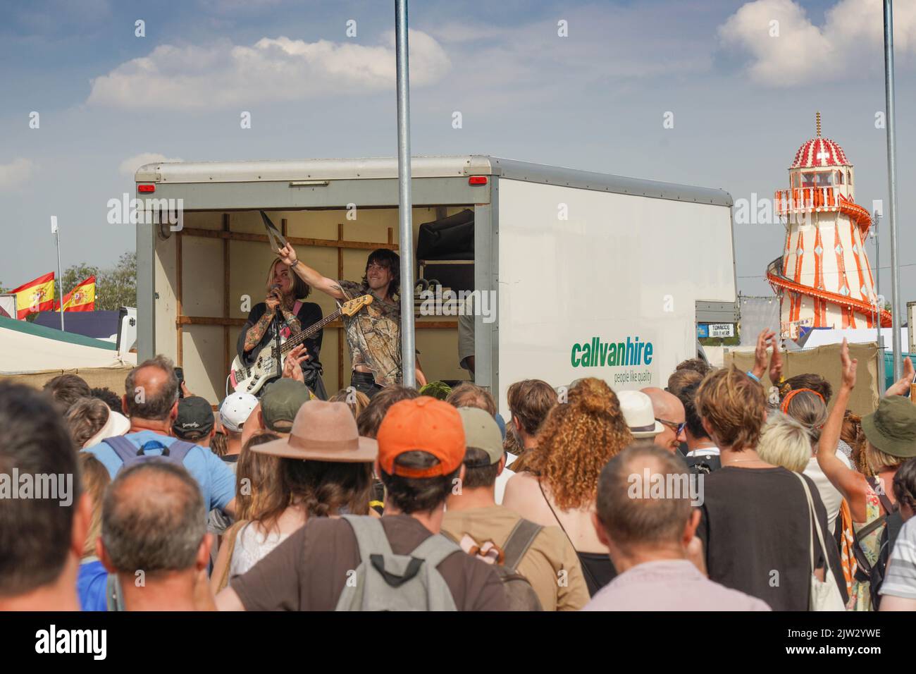 Dorset, UK. Friday, 2 September, 2022. A guerrilla band performance ...