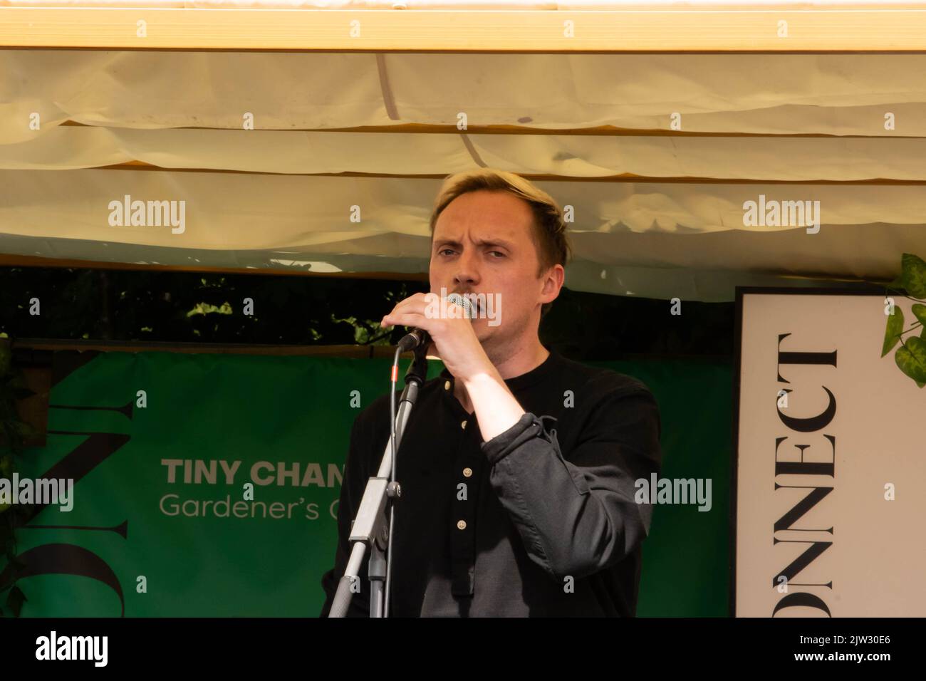 Hamish Hawk performing a secret acoustic set at the Tiny Changes stage ...