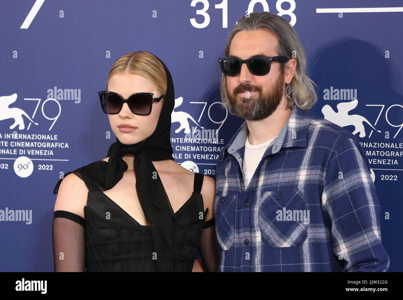 Mia goth pearl hi-res stock photography and images - Alamy