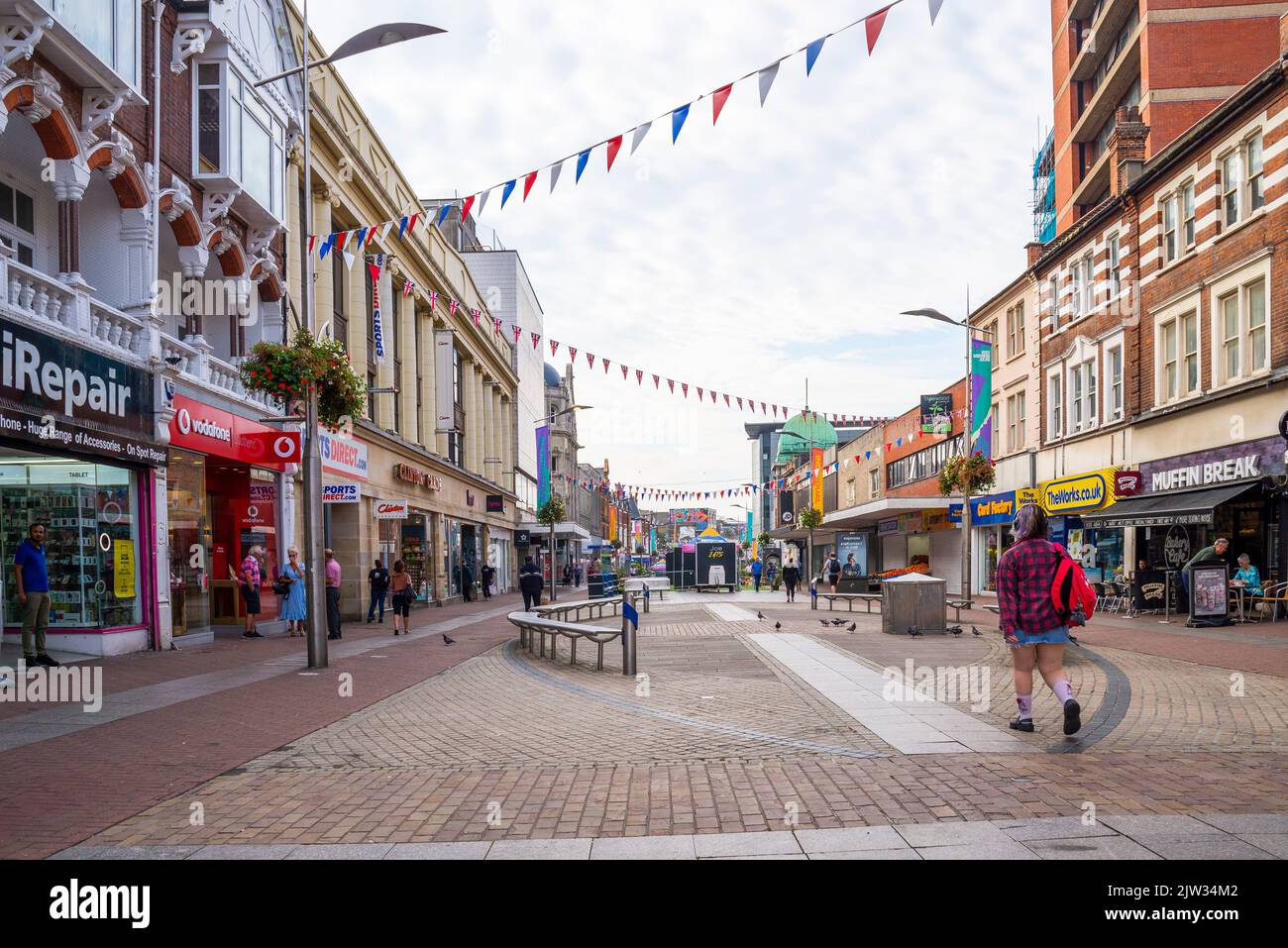 Southend on Sea High Street. New City in Essex. Retail pedestrianised ...