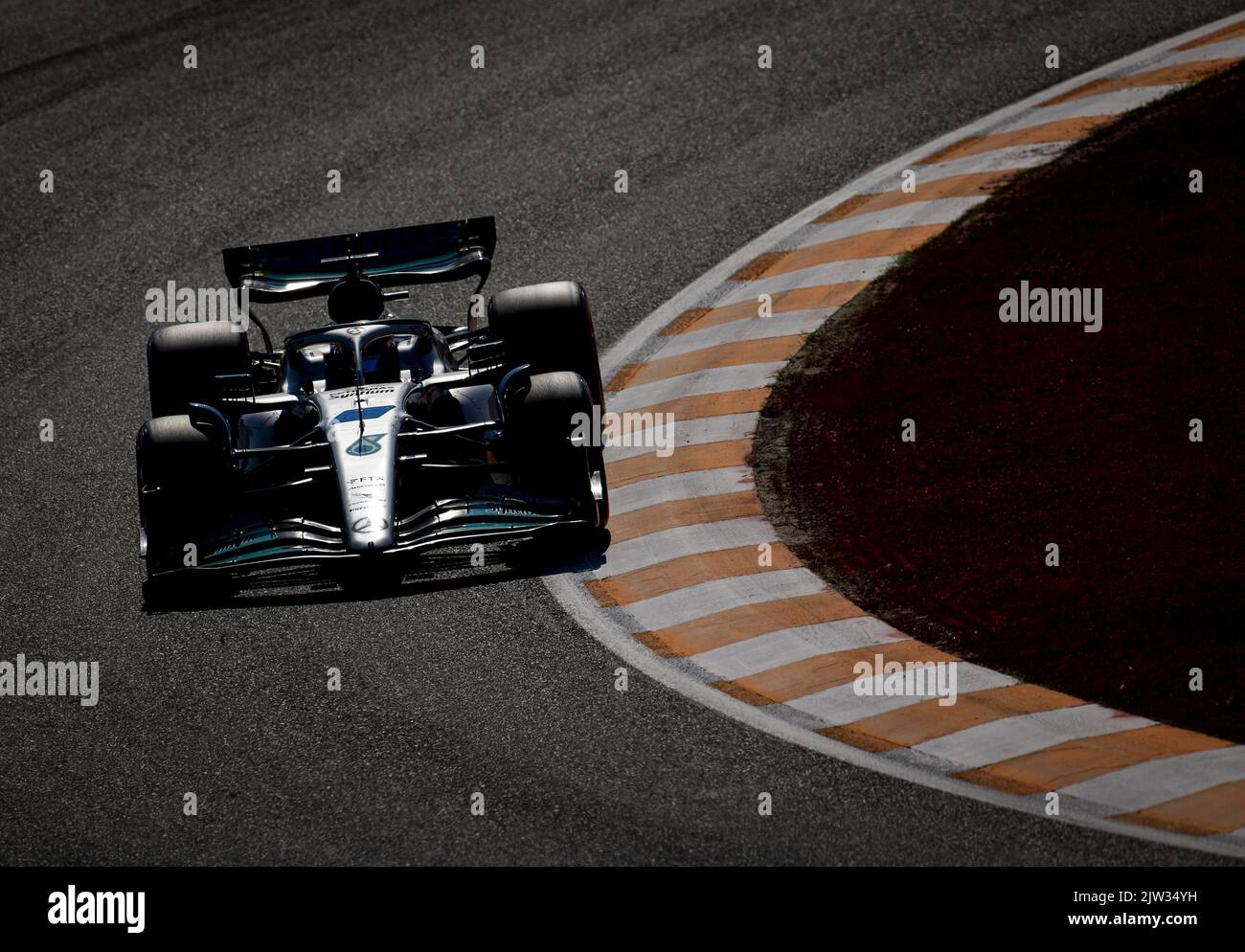 ZANDVOORT - George Russell (63) with the Mercedes W13 during the 3rd ...