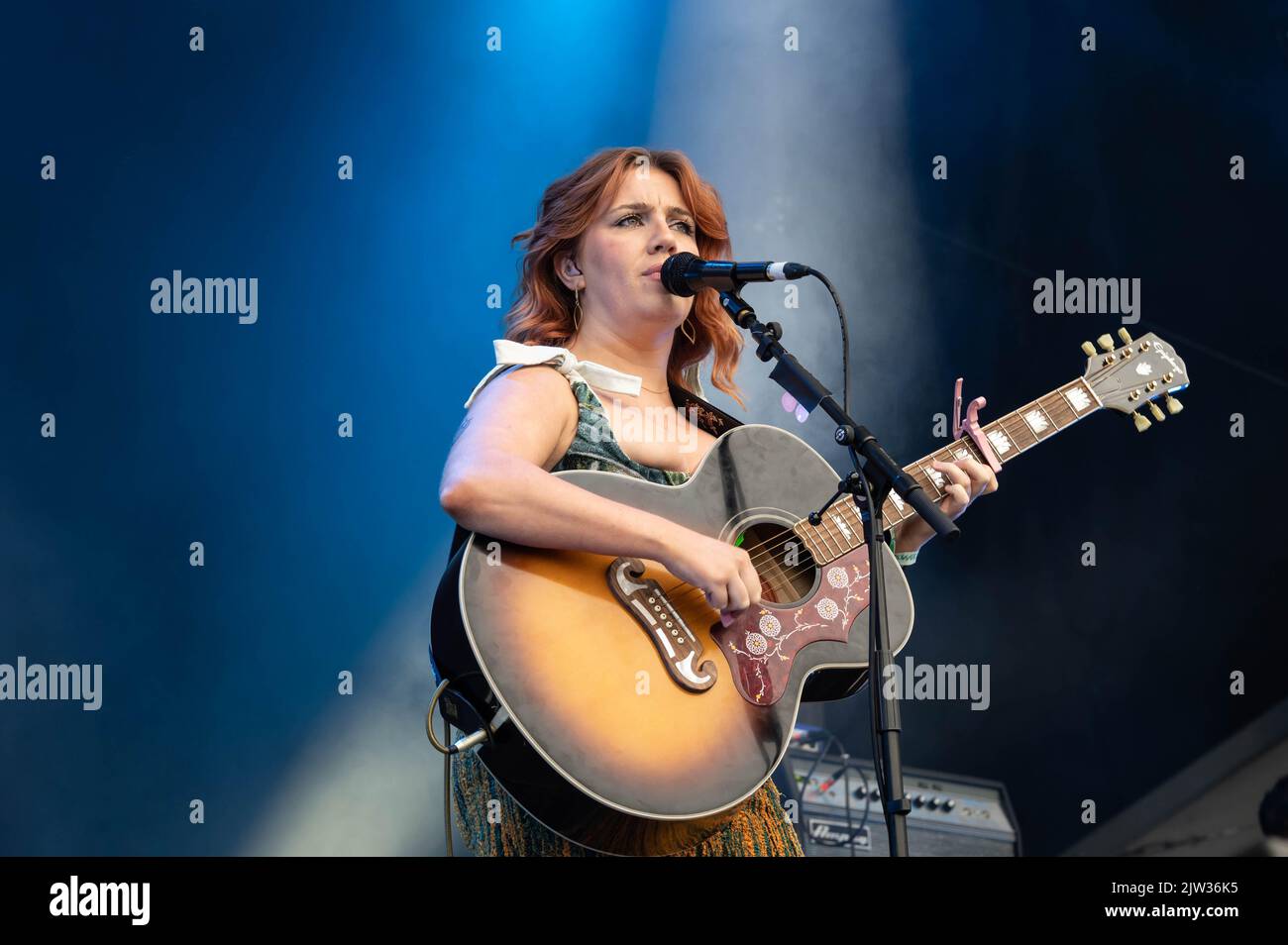 Cmat - Playing Guitar and Singing at Connect Festival Edinburgh 2022 ...