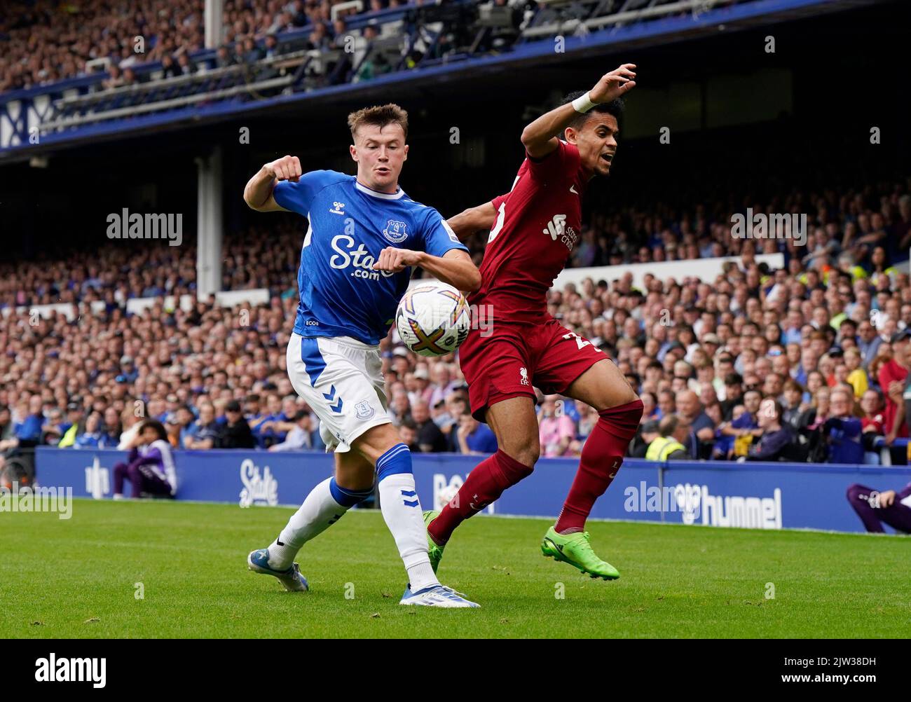 Liverpool, UK. 3rd September 2022. Nathan Patterson of Everton ...