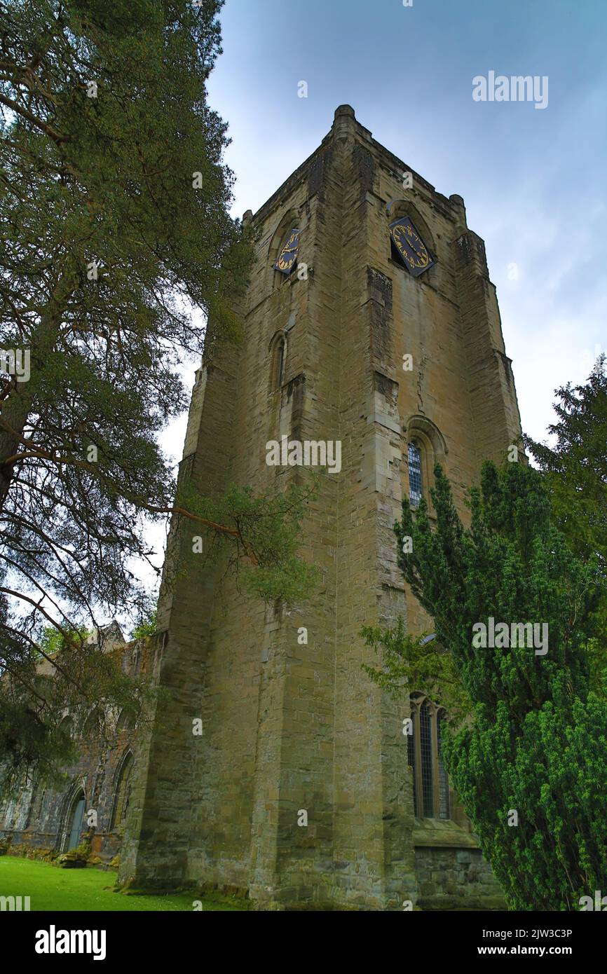 Dunkeld Cathedral, Dunkeld Scotland Stock Photo - Alamy